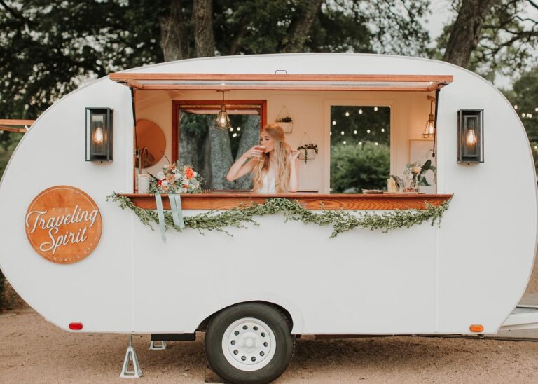 Mobile Bartending Service Packages - The Traveling Spirit Mobile Bar